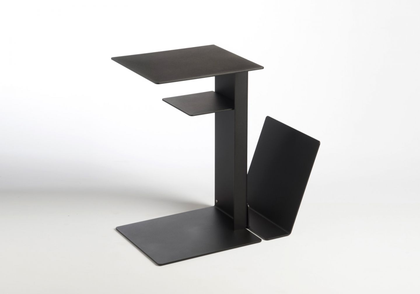 Buy Side table - Grey - Magazines